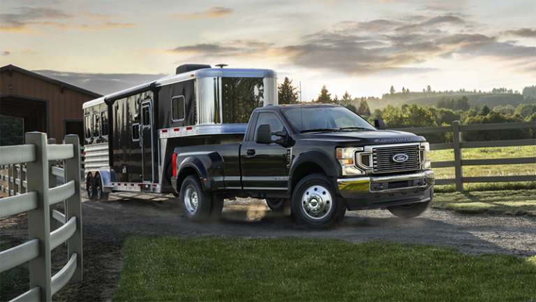 A First Look at the 2022 Ford F-350 Super Duty
